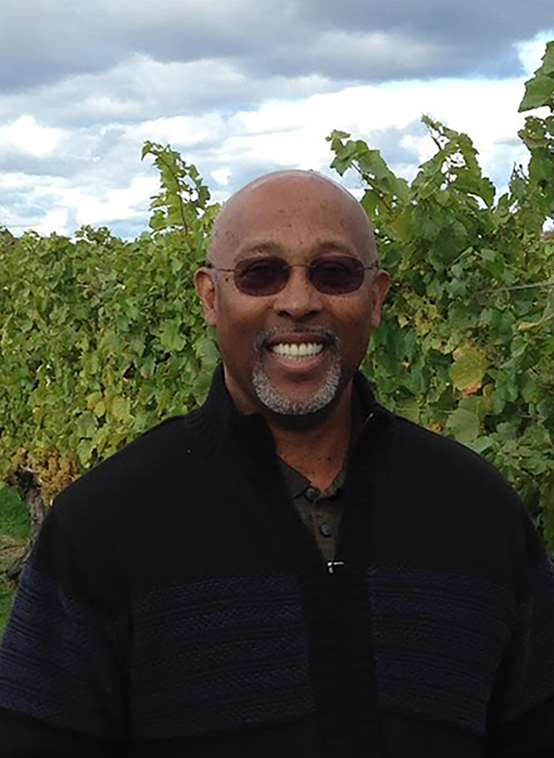 Chelsea Edmonds: About Me